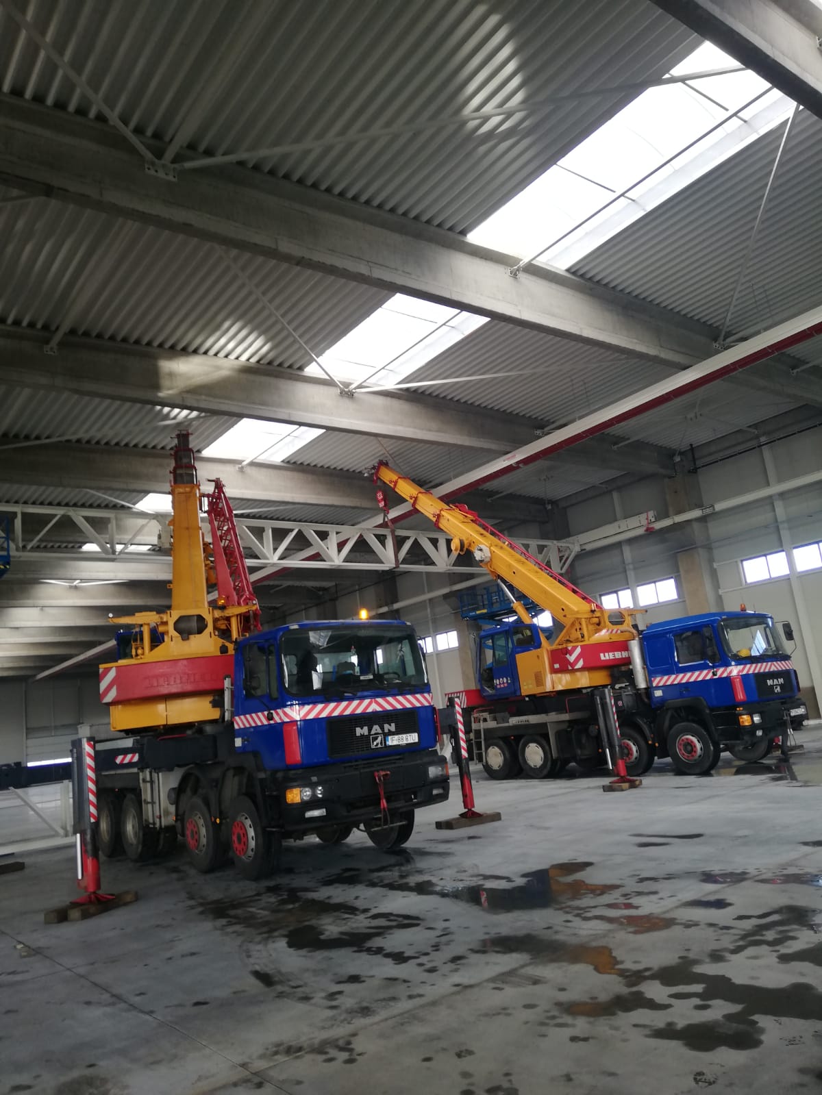 Inchirieri Automacarale