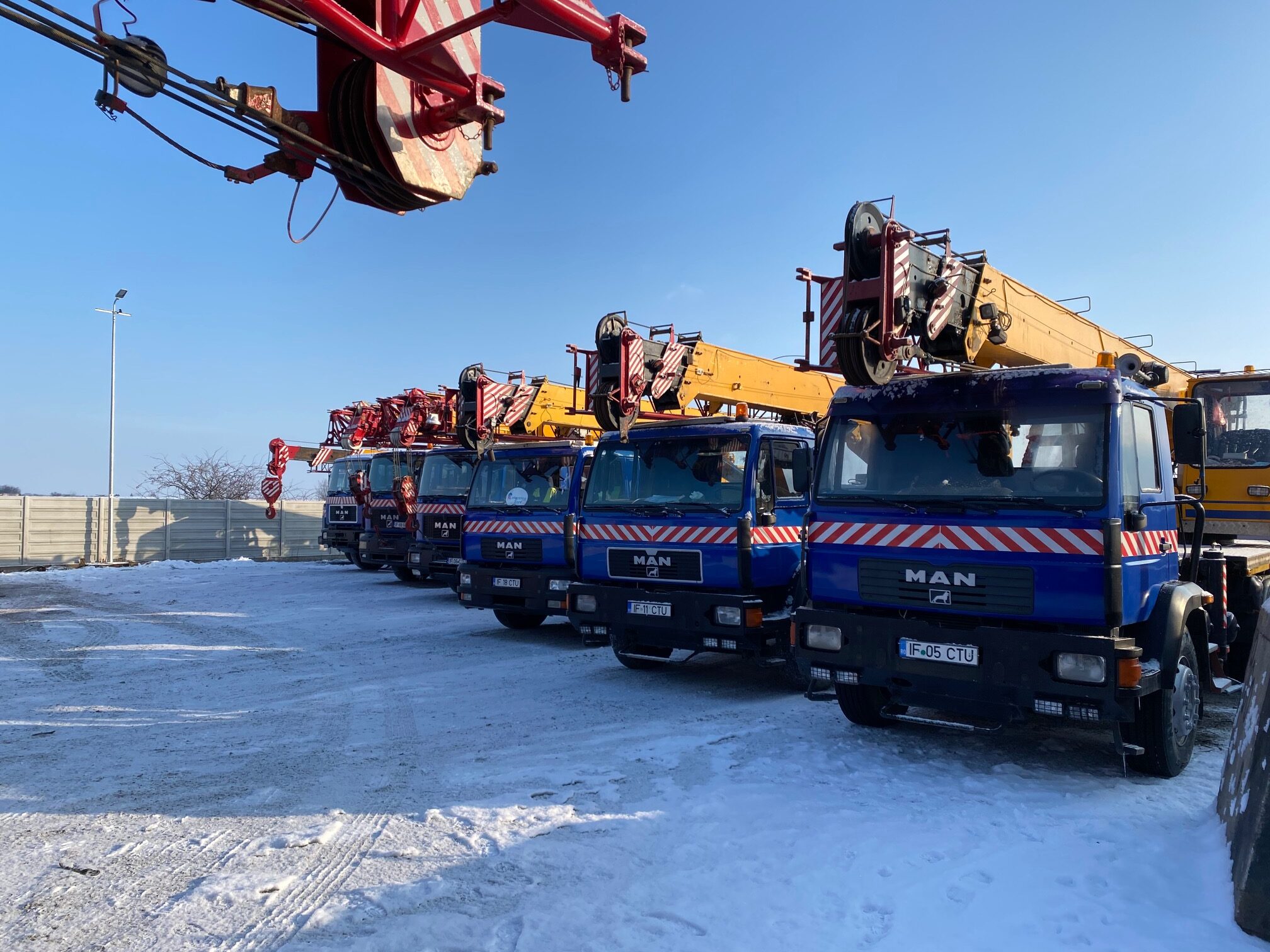 Inchirieri Automacarale